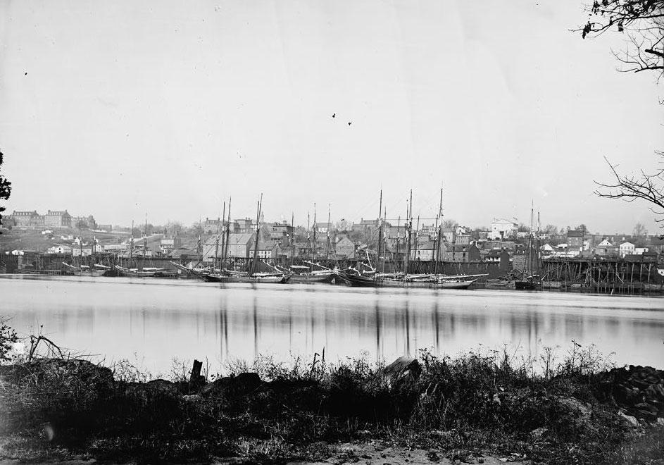 Chapter 7: Georgetown and a Black Middle Class - Between Freedom and ...